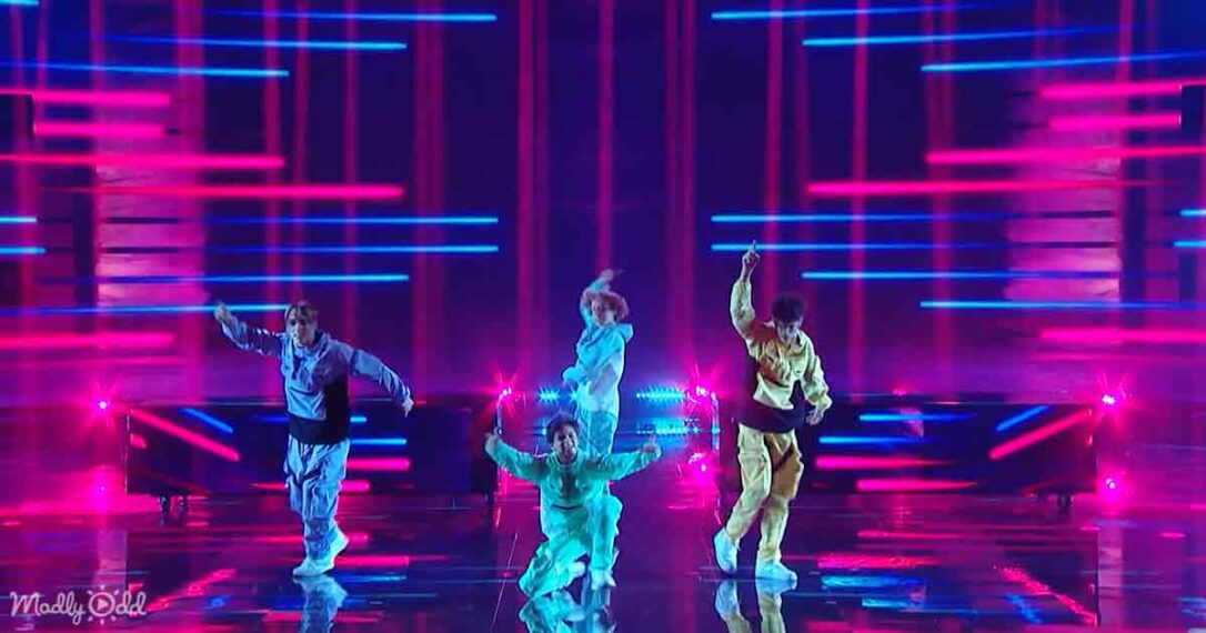Mini Droids dazzles crowds with their breakdance routine – AGT All-Stars