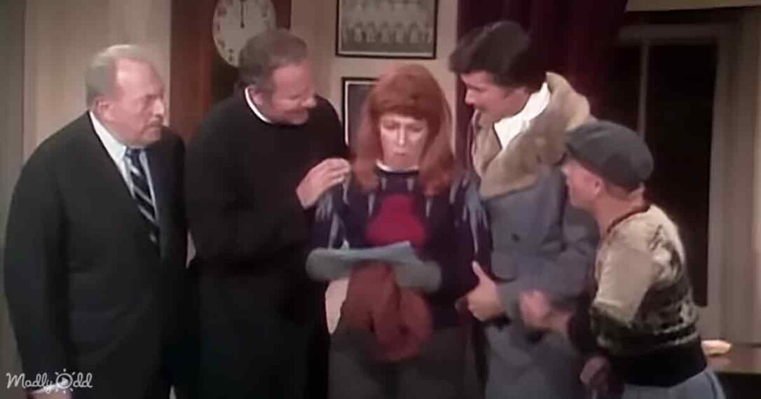 Comedy Gold: Carol Burnett and Mickey Rooney’s Sketch – Madly Odd!