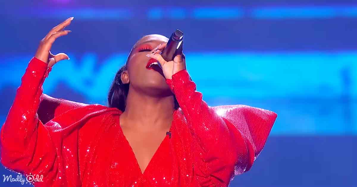 Singer with Visual Impairment Shines on Stage – Madly Odd!