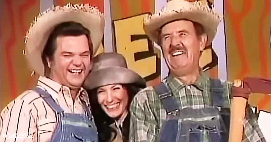 Classic moments from ‘Hee Haw’ with Lynn, Campbell, & Twitty, too ...