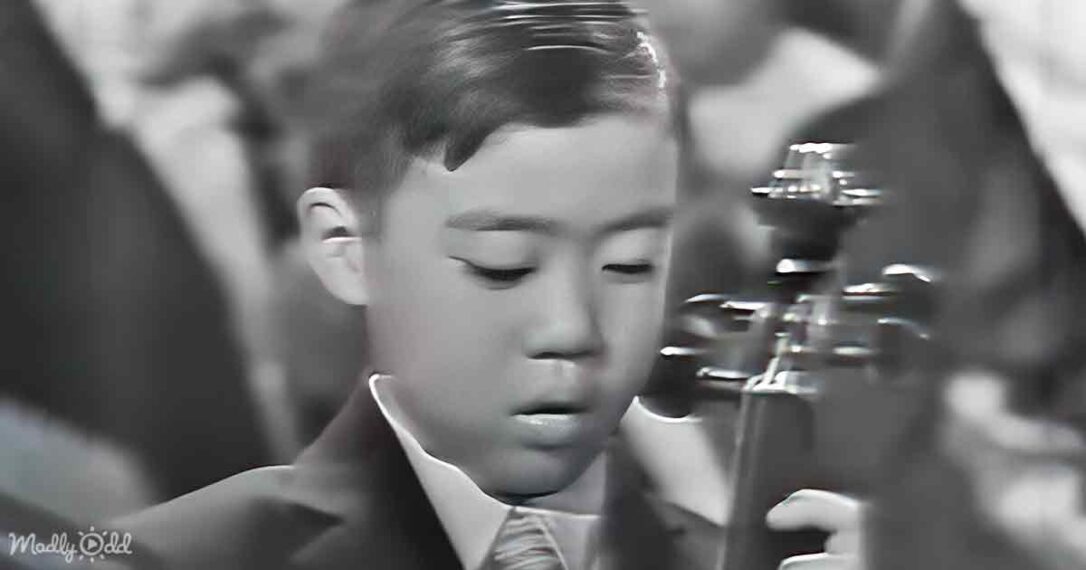 UNREAL cello performance by 7-year-old prodigy Yo-Yo Ma for JFK – Madly ...