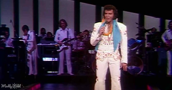 Fall in Love with Elvis Presley’s Romantic Melody in ‘Love Me’ – Madly Odd!