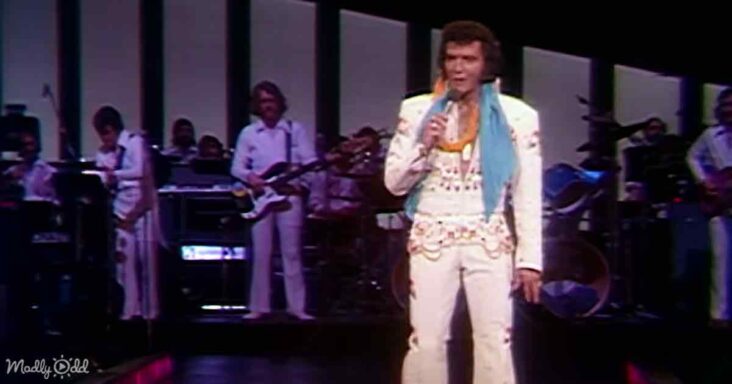 Fall in Love with Elvis Presley’s Romantic Melody in ‘Love Me’ – Madly Odd!