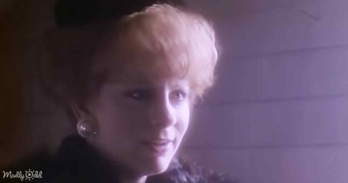 40 Years Later, Reba’s ‘Fancy’ Still Reigns Supreme as a Masterpiece ...