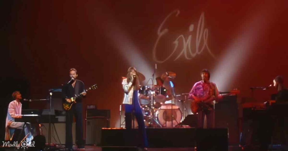 Exile’s Romantic Hit “Kiss You All Over” from 1978 now in 4K