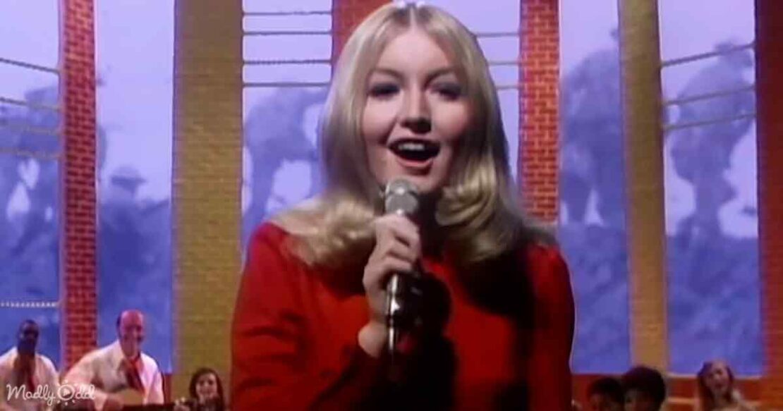 Mary Hopkin’s ‘Those Were The Days’ in 1968: A Nostalgic Journey Back ...