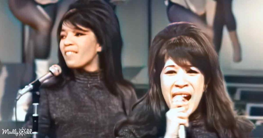 The Ronettes’ Dreamy Harmonies Sizzle in “Be My Baby” (1964) – Madly Odd!
