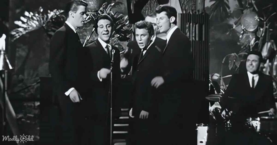 The Dovells’ ‘Bristol Stomp’ Brings You Back to 1961 – Madly Odd!