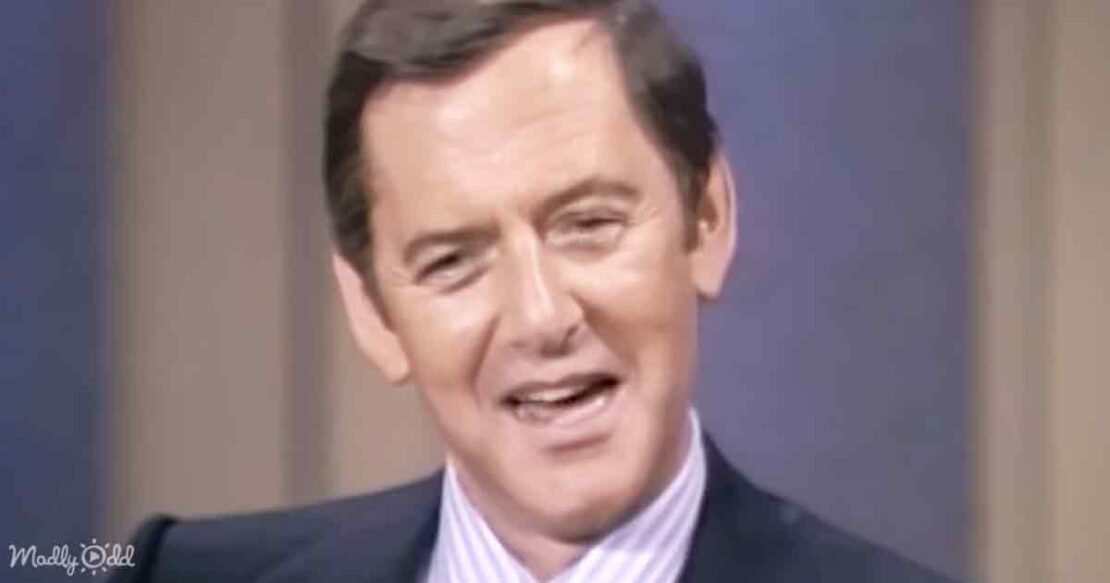 Tony Randall’s hilarious tale of topless hotel chaos – Madly Odd!