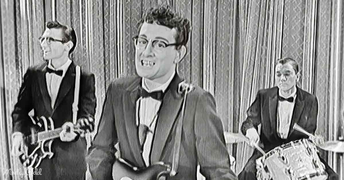 Buddy Holly & The Crickets serenade with ‘Peggy Sue’ in 1957