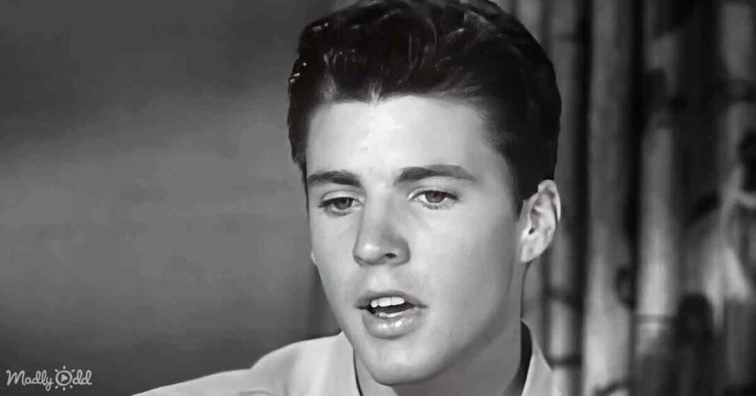 Get Groovy with Ricky Nelson’s ‘Be-Bop Baby’ in Stereo – Madly Odd!