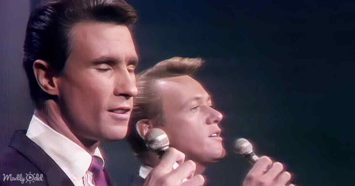 Righteous Brothers’ soulful 1965 rendition of ‘You’ll Never Walk Alone ...