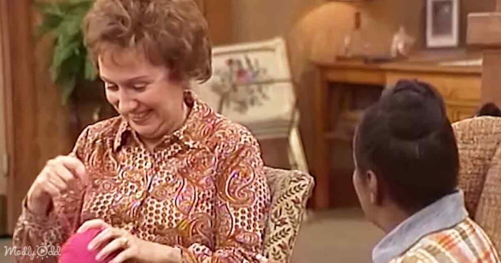Edith’s Best and Funniest Moments from All In The Family – Madly Odd!