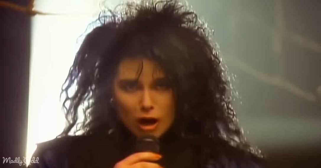 Relive 1985 with an unforgettable hour of the year’s greatest hits ...