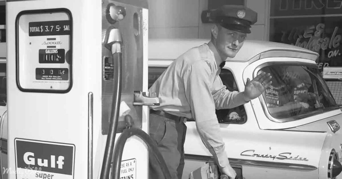 Remembering when “full-service” gas stations were the norm – Madly Odd!