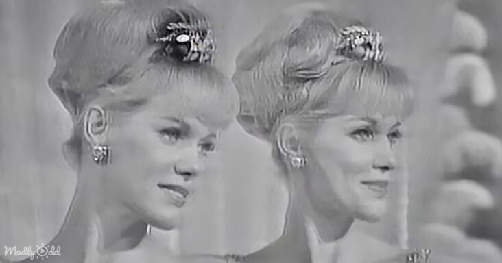The Kessler Twins Wow Ed Sullivan’s Show with ‘On How To Be Lovely’ in ...