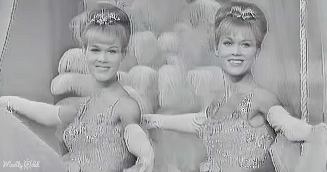 The Kessler Twins Wow Ed Sullivan’s Show with ‘On How To Be Lovely’ in ...