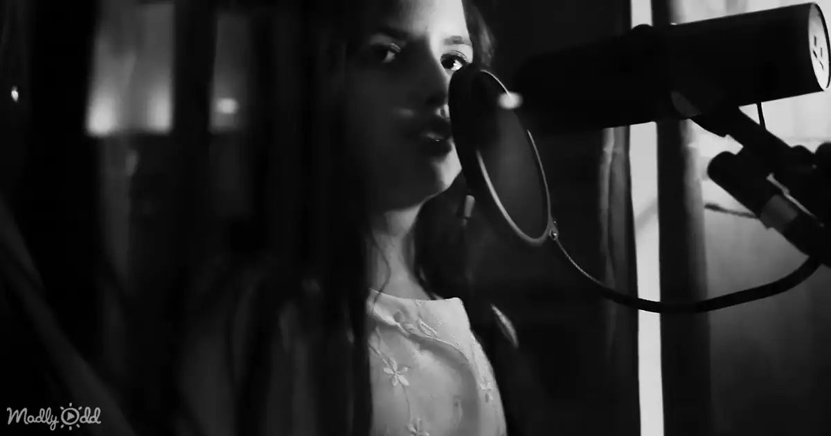 9-Year-Old Captivates Halloween Fans with ‘I Put a Spell on You’