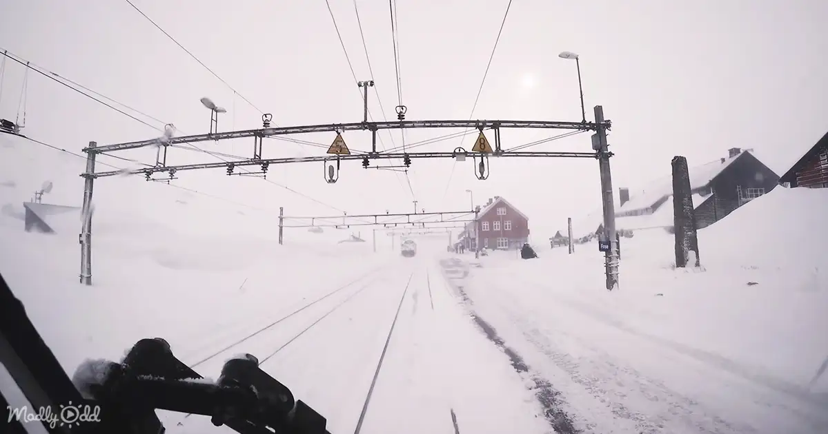 Unstoppable ‘Snow Piercer’ train smashes through winter a wonderland