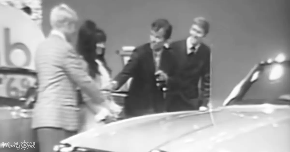 See The Groovy Dance Moves That Won American Bandstand’s 1969 Contest